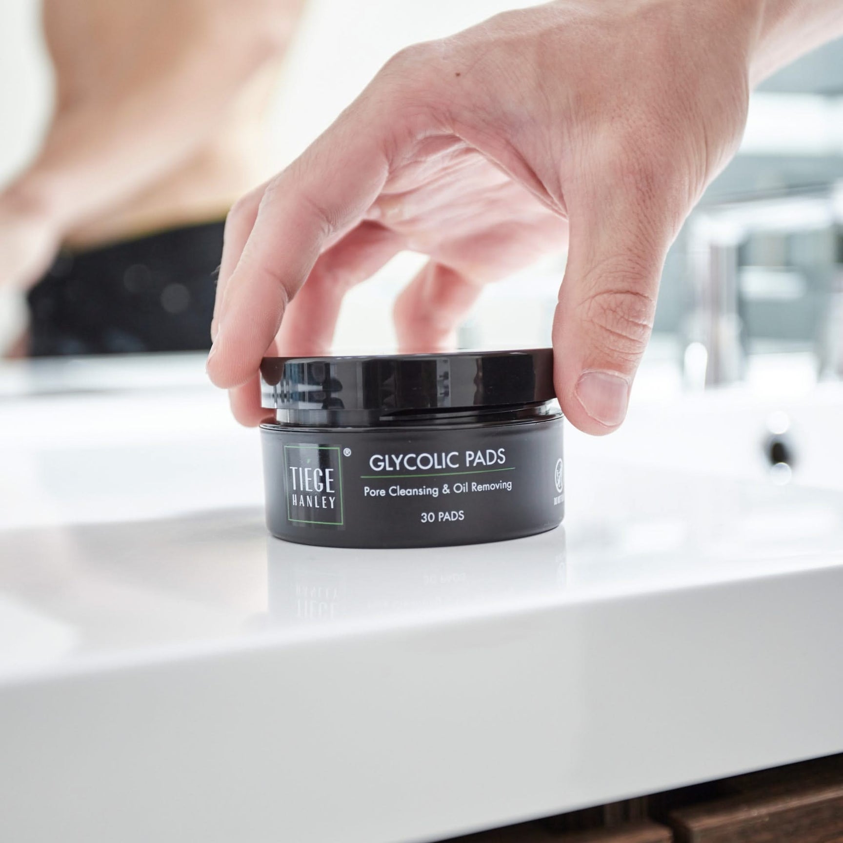 GLYCOLIC PADS – Tiege Hanley